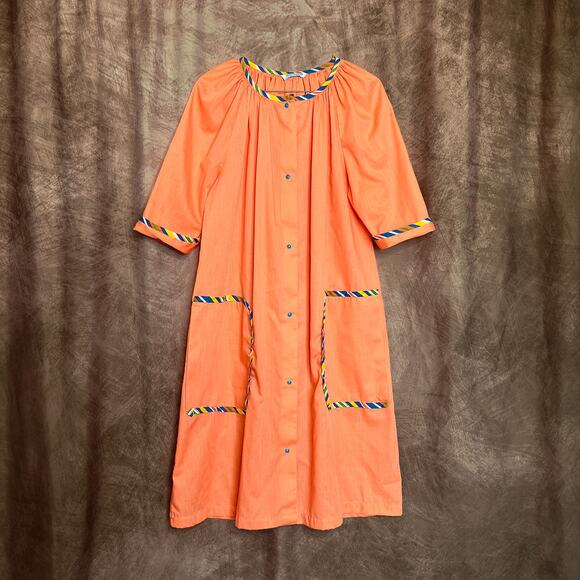 Not Listed | Dresses | Vintage 6s Housecoat Dress Midi Shift Muumuu ...